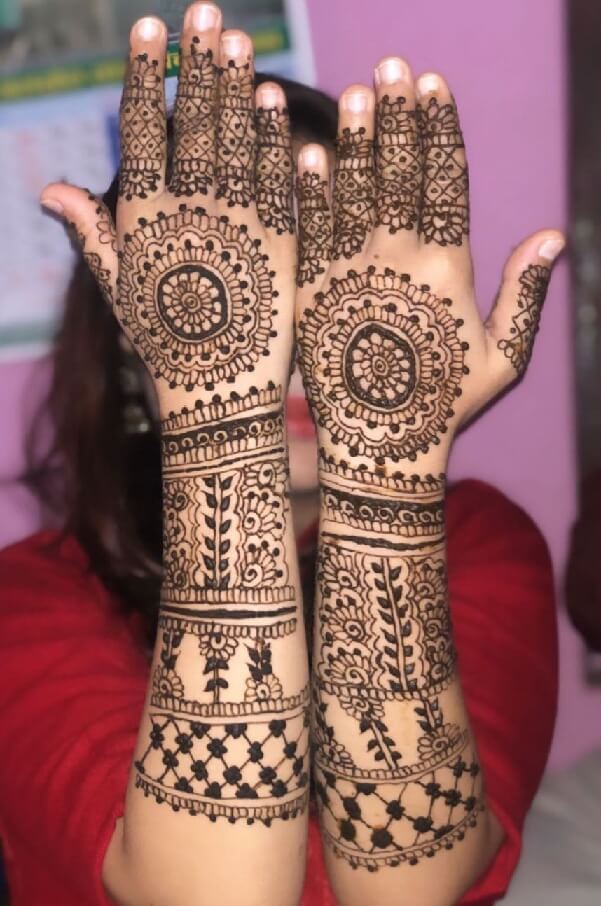 30+ Best Back Hand Mehndi Design Ideas For The Main-Eventer In You