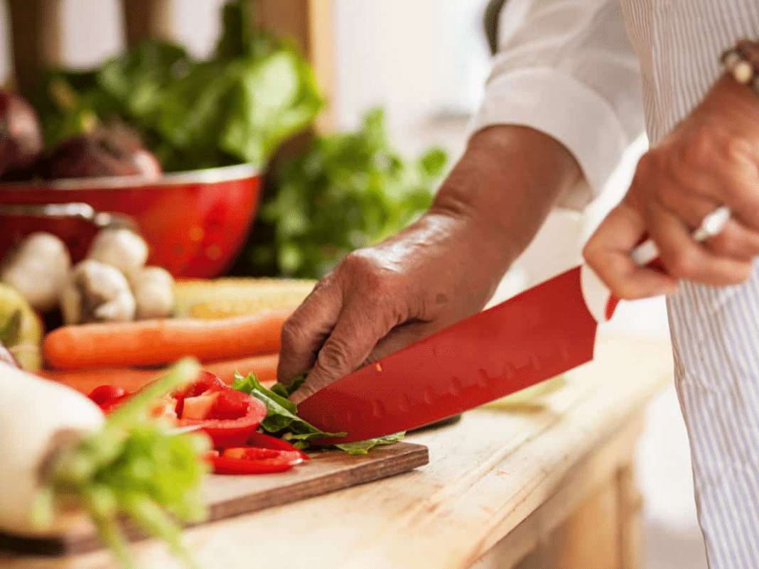 Celebrity Chefs List | 15 Most Famous Chefs In The World