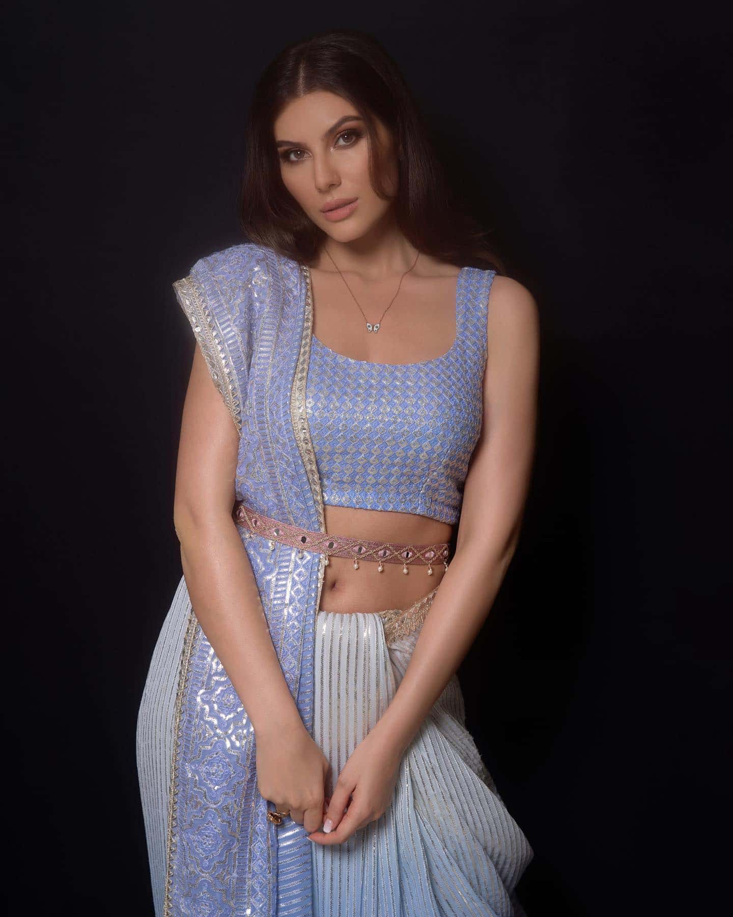 Top 10 Elnaaz Norouzi Hot And Sexy Photos